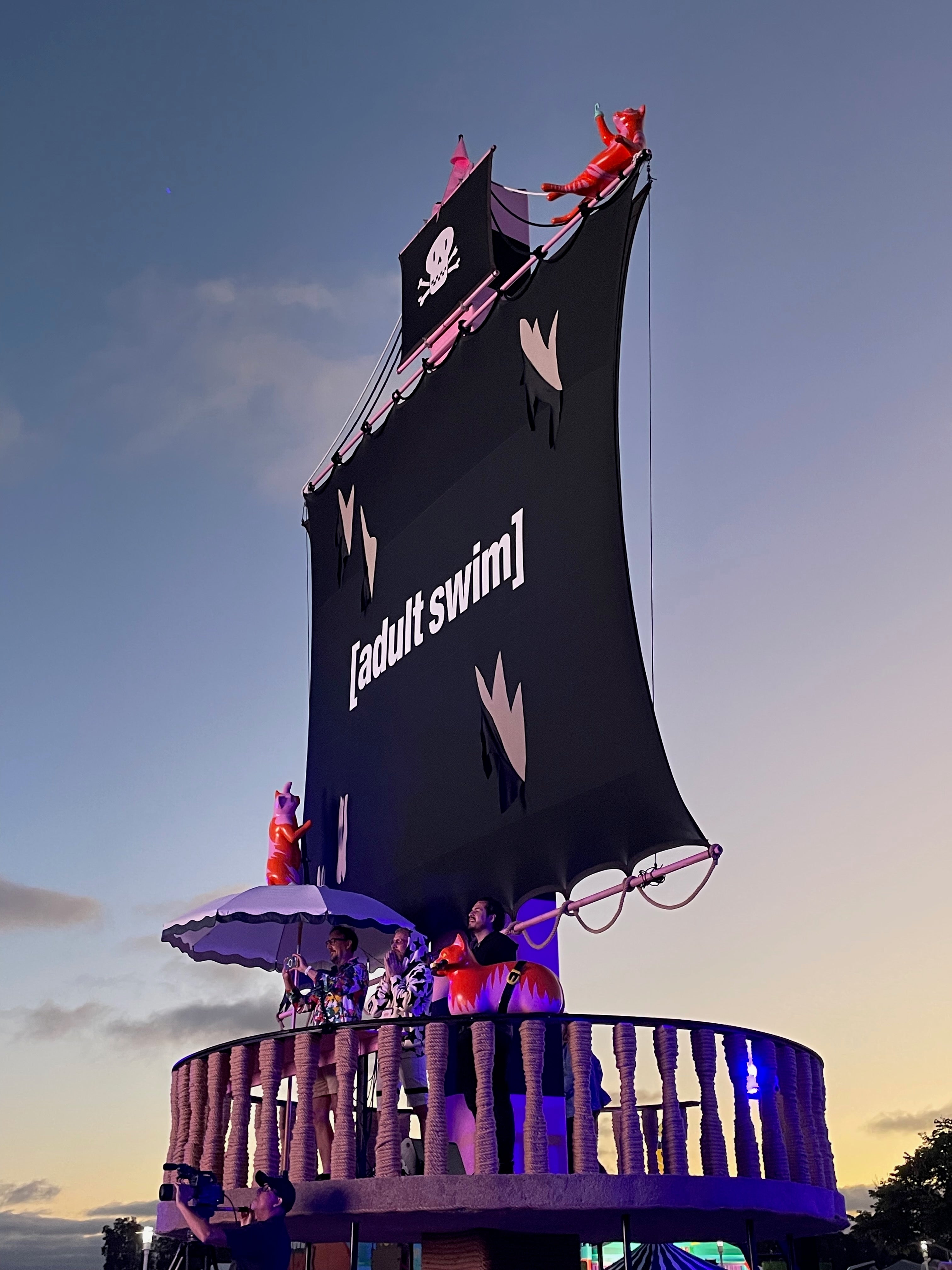 Adult Swim Pirate Purrrty on the Green @ ComicCon – Calexo
